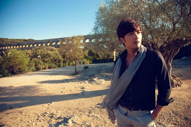 Mike He (賀軍翔 ♂ Actor Taiwanes)