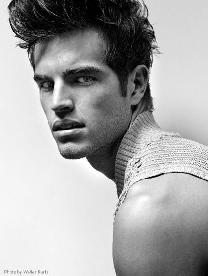 L'Homme du Jour: ANDREW BRIEDIS