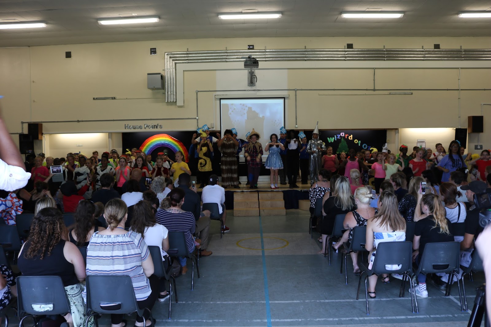 Year 6 Leavers' Play :: Hilldene Primary School News