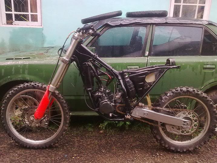 MOTORCROSS | GRASSTRACK | SUPERMOTTO: YAMAHA CRYPTON SUPERMOTO CUSTOM TRAIL