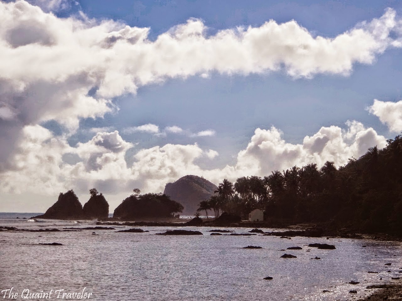 The Quaint Traveler: Baler Lighthouse & Dicasalarin Cove, Baler, Aurora