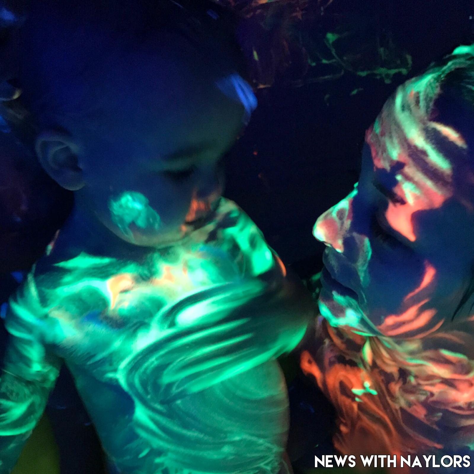 Glow Paint for the Tub