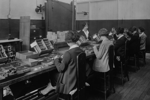 sashank express: The Hawthorne Experiments - experiments for a more ...