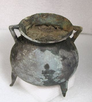 Medieval Milliner: Finding a Medieval pot or cauldron
