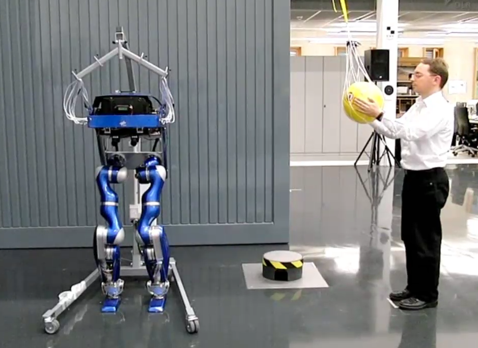 REHABILITACIÓN Y MEDICINA FÍSICA. Mirando al futuro.: Robots bípedos ...