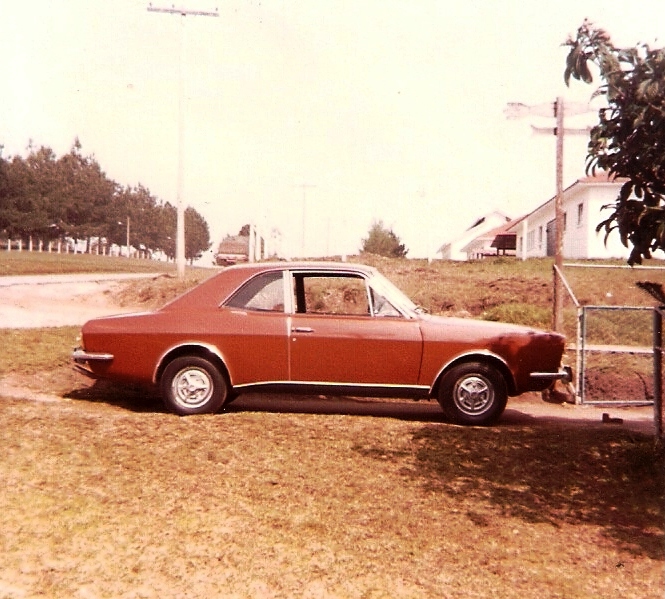 Antigos Verde Amarelo: Ford Corcel & VW Variant ...