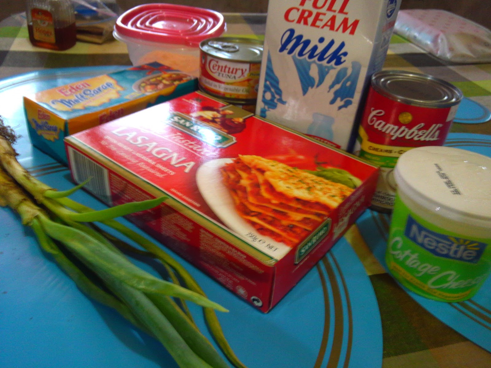 SIMPLE THREE CHEESE TUNA LASAGNA |AprilEatsGuilty