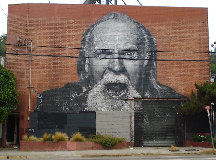 Jigsaw Magazine: STREET SIGNS - Wrinkles in the City