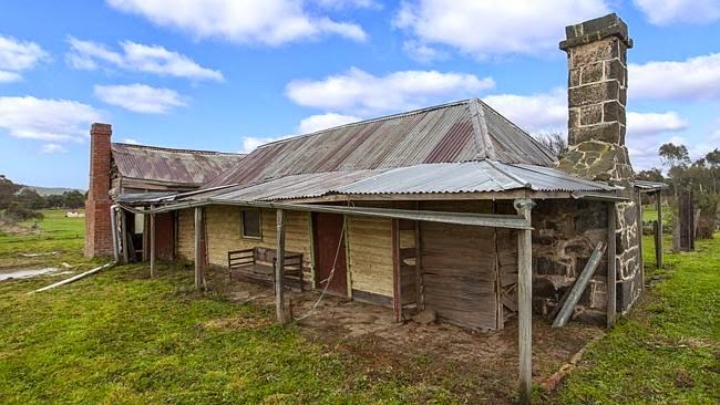 anna maria: Ned Kelly's house up for sale