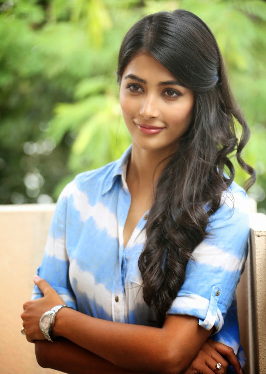 DESI ACTRESS PICTURES: Duvvada Jagannadham Movie Actress Pooja Hegde ...