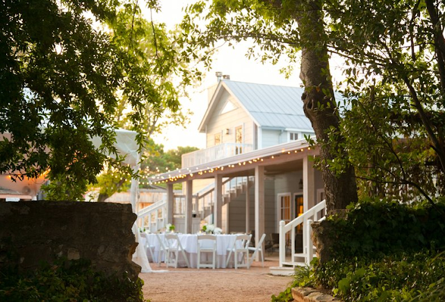 the mr.&mrs.h guide: hoffman haus | fredericksburg, tx