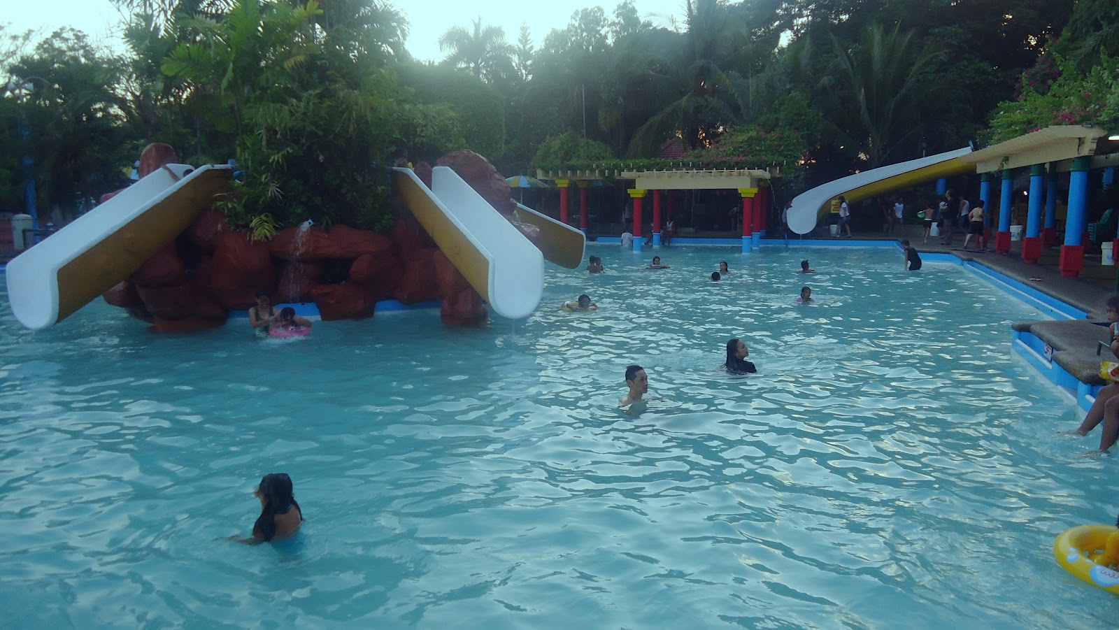 The Gene Express: Cooling It Down at Grotto Vista Resort, Bulacan