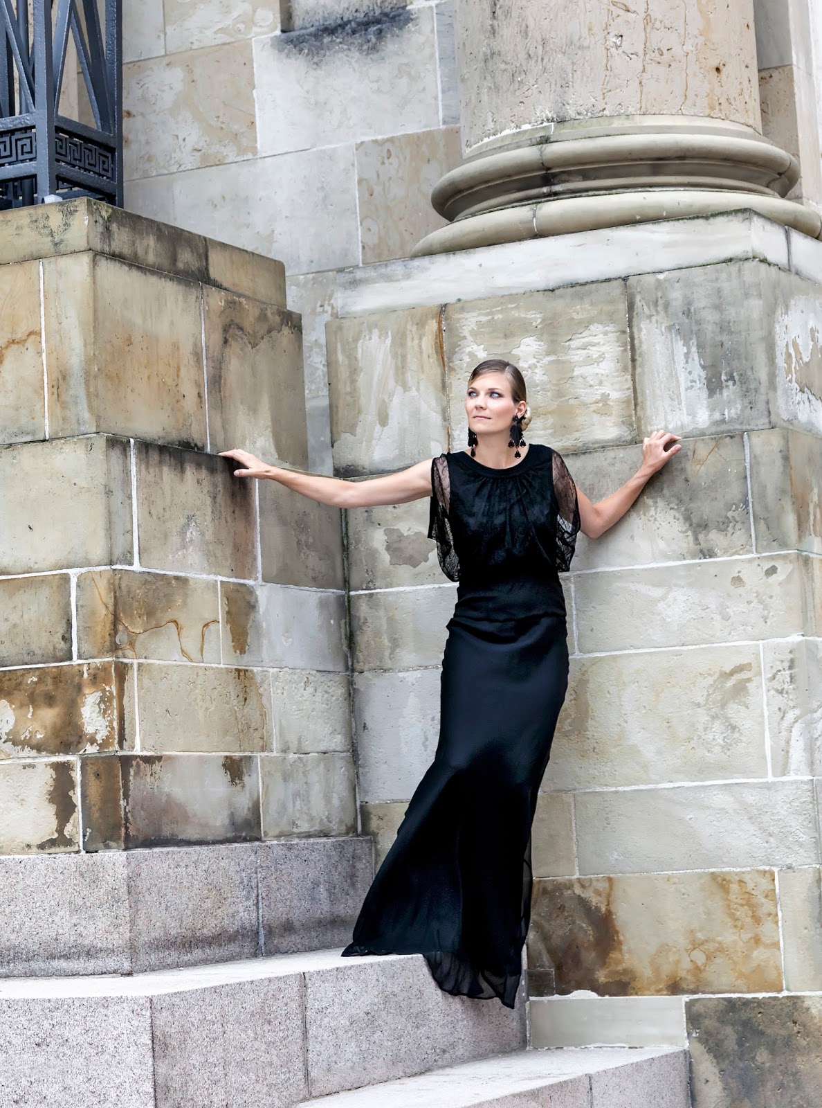 Fashion by Pari: LOTTE ROD