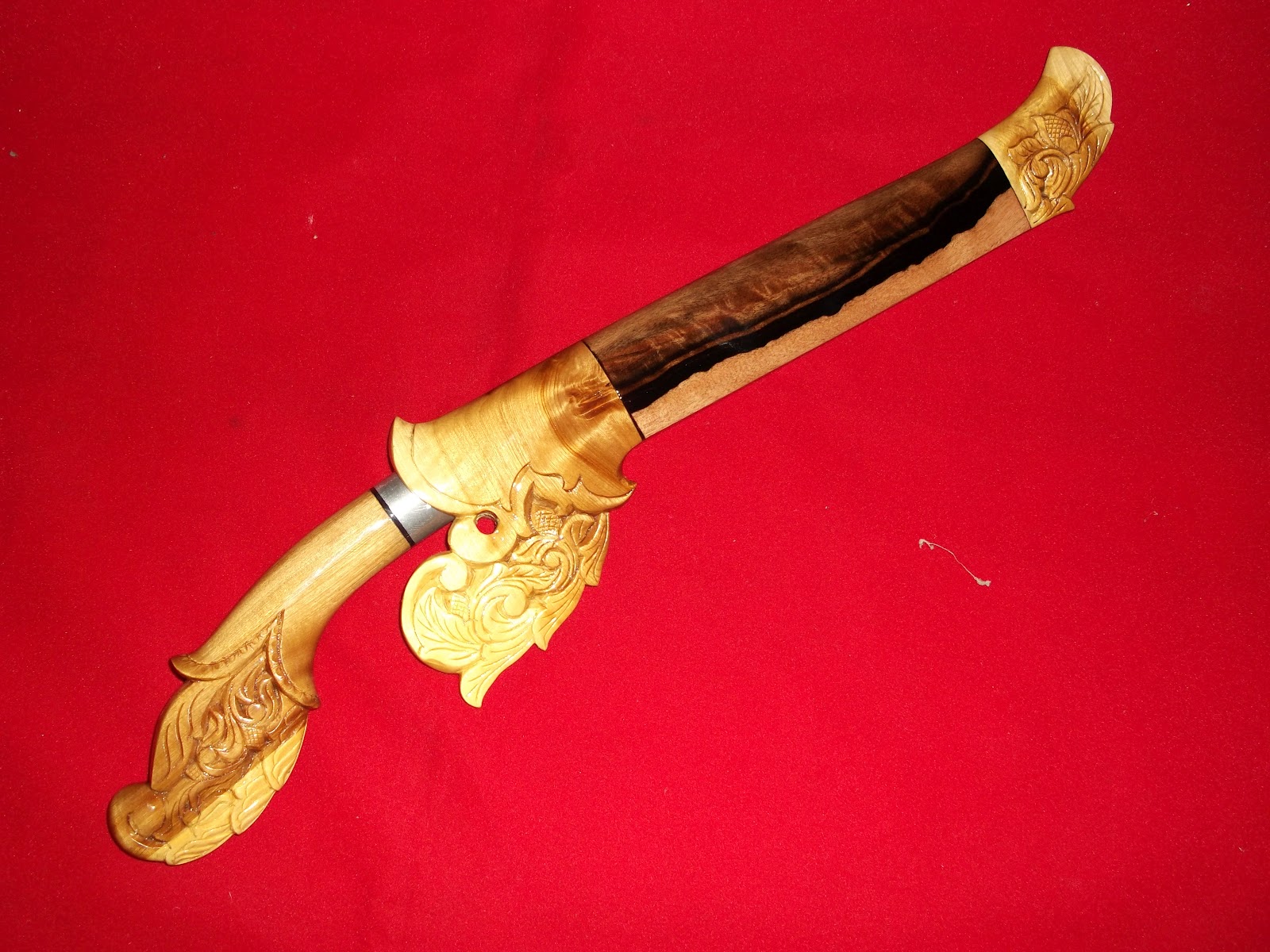 koleksi parang dan golok