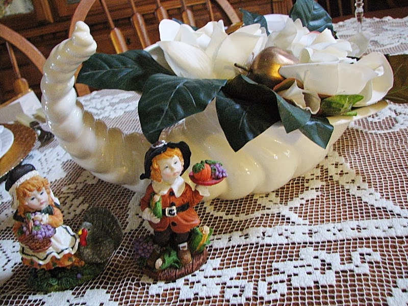 Yellow Rose Arbor: White Thanksgiving