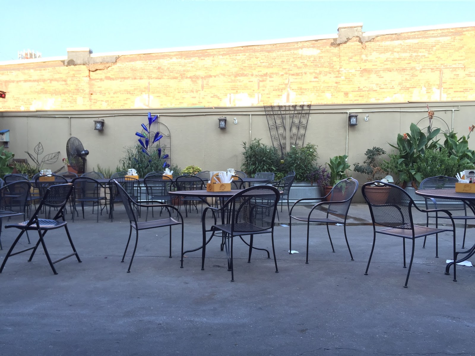 Experience Ruston: Sundown Tavern: A Local Ruston Landmark