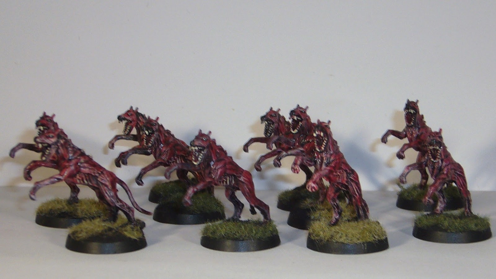 MindFad's Gallery: Dogs and zombie dogs in 25/28/32mm