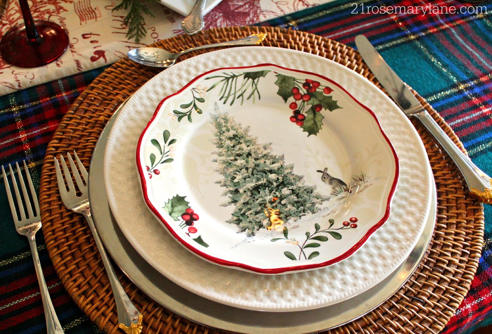 21 Rosemary Lane: Our Colonial Christmas Dining Room