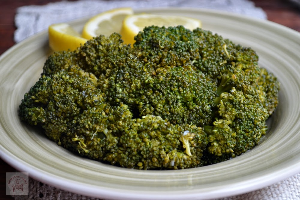 Broccoli sote cu lamaie si usturoi - CAIETUL CU RETETE