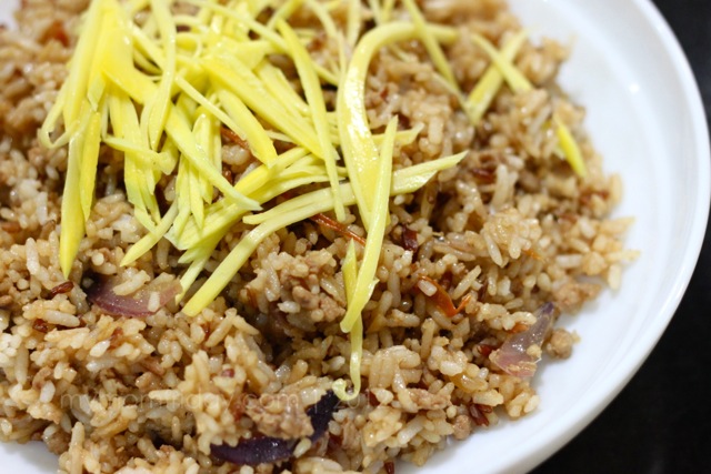 My Mom-Friday: Foodie Friday: Honey Bagoong Fried Rice