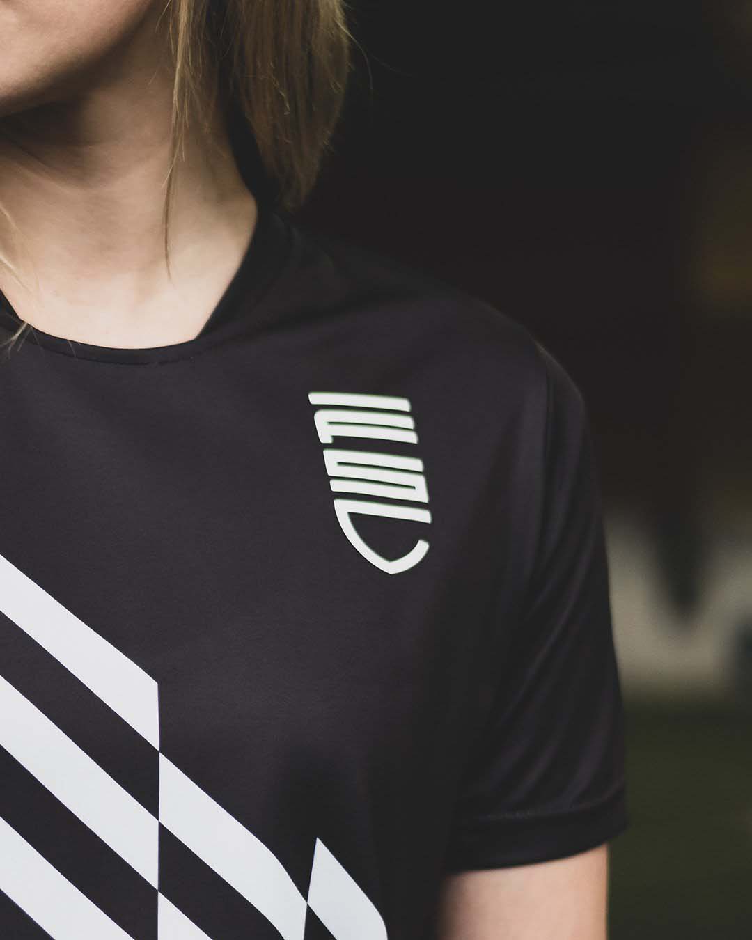 Limited-Edition Inaria x CALM Kit Released - Footy Headlines