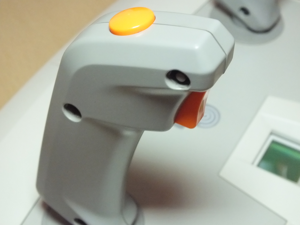The Dreamcast Junkyard: A Quick Look At The Dreamcast Twin Stick Controller