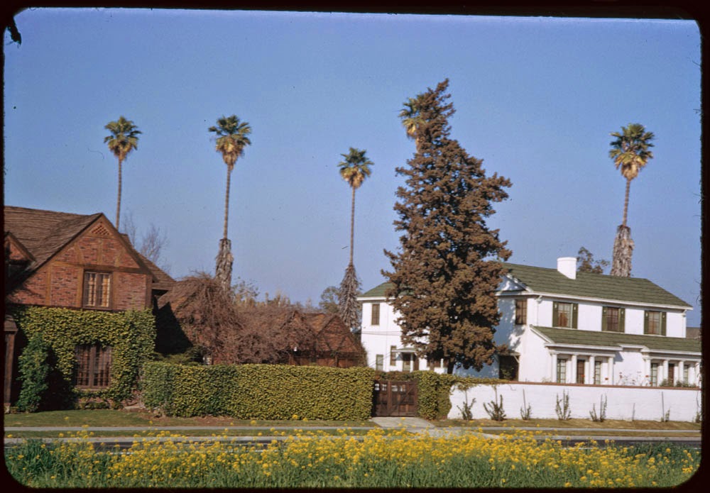 Wonderful Color Photographs of Los Angeles in 1952 ~ Vintage Everyday