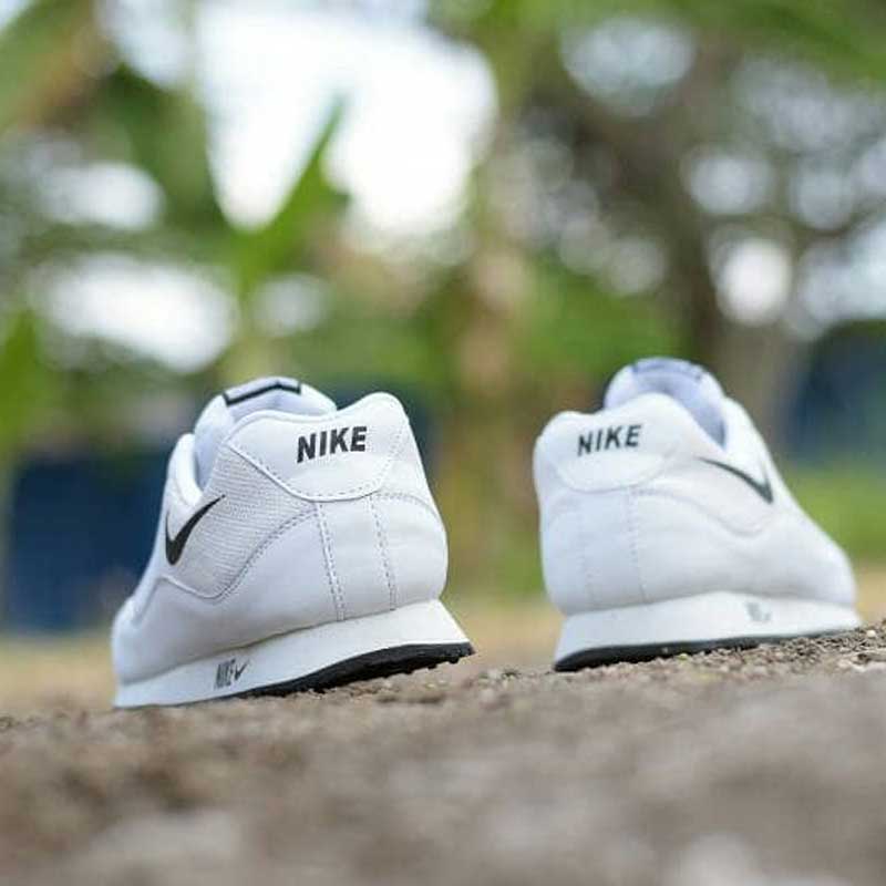 Sepatu Nike Wanita Free Run Putih [SNW-001] | Omsepatu.com