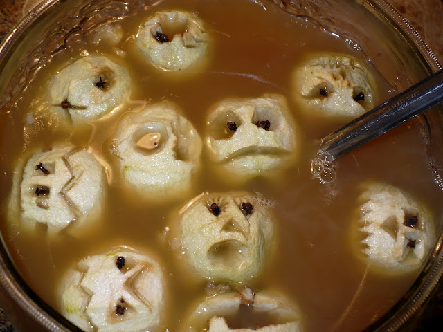 The Polka-Dot Umbrella: Shrunken Head Cider