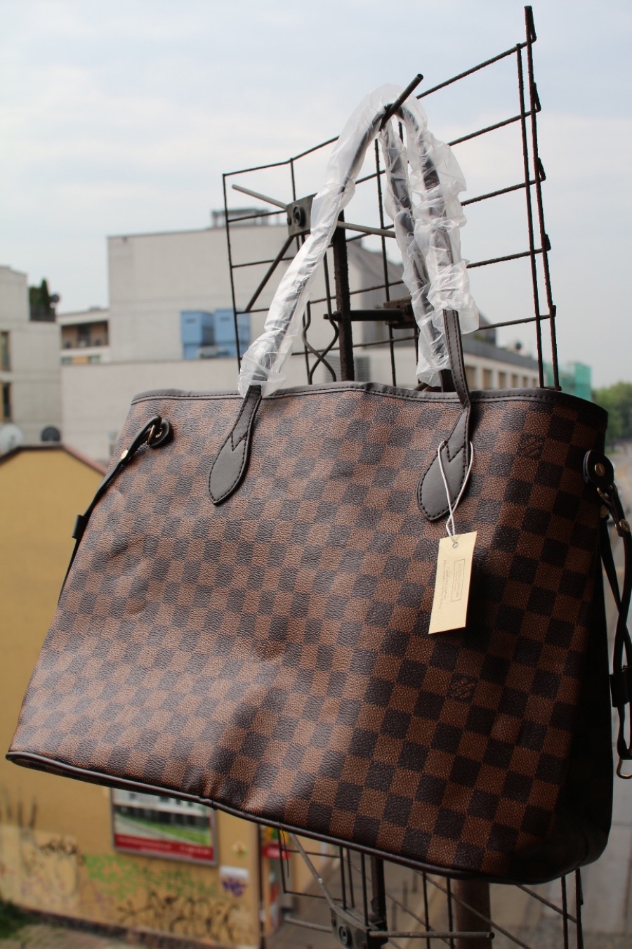 REPLICA LOUIS VUITTON NEVERFULL DAMIERE EBENE MM first impression