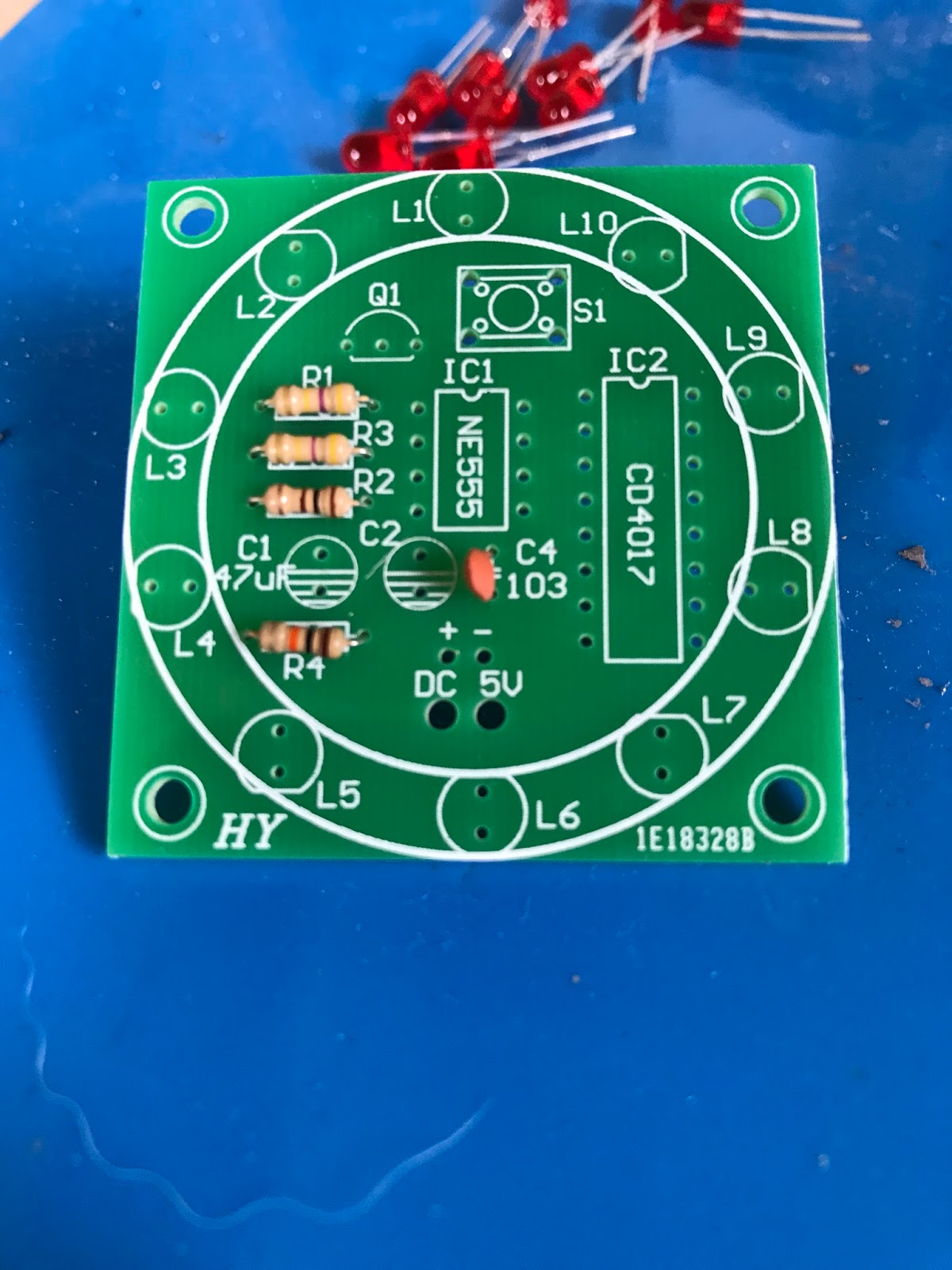 The Daily Dobby: Project Day #10 LED Roulette kit