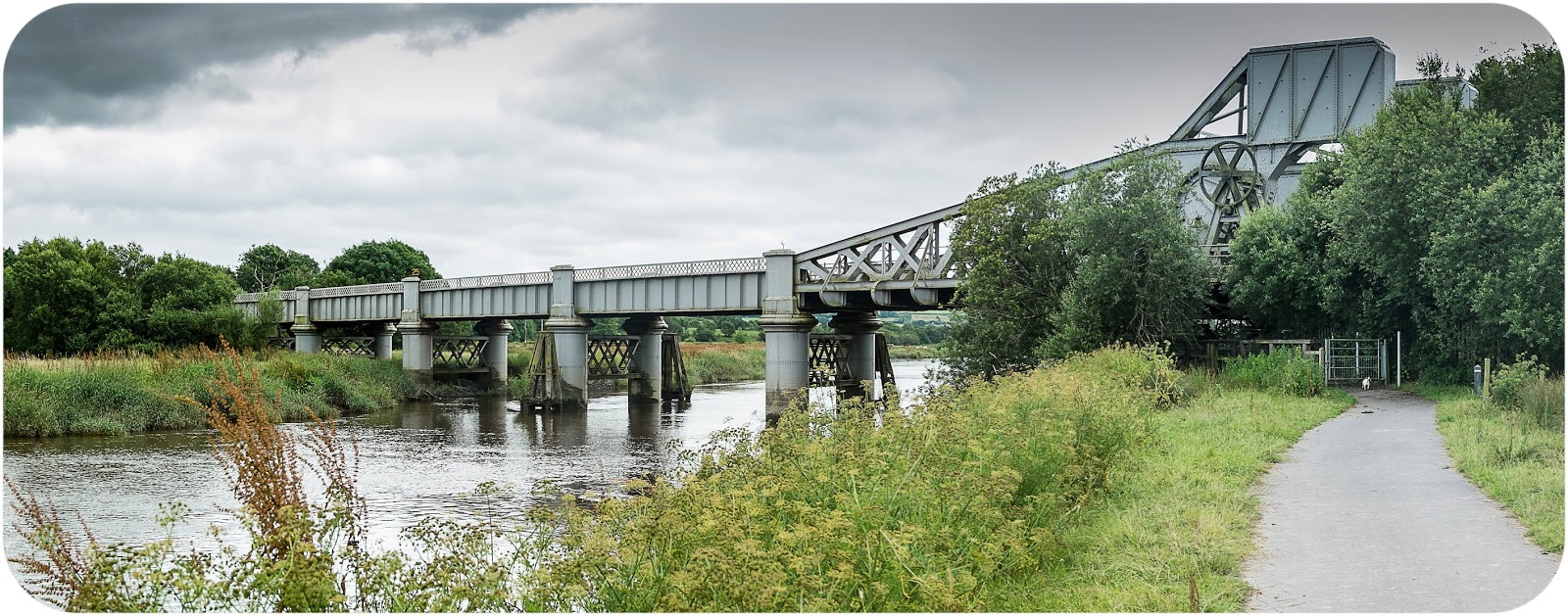 Carmarthenshire Bridges: Wales' only Bascule Bridge, across the Tywi at ...
