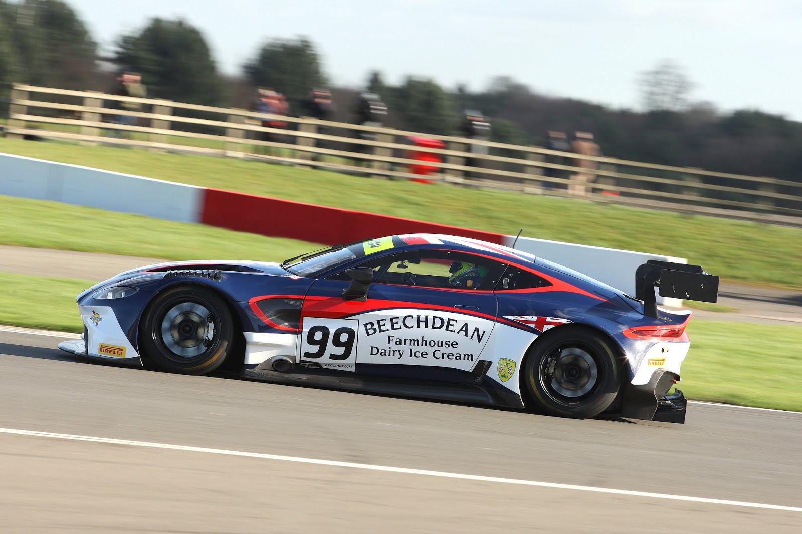 Beechdean AMR ready to hit the track in Le Mans Cup | The Advantage