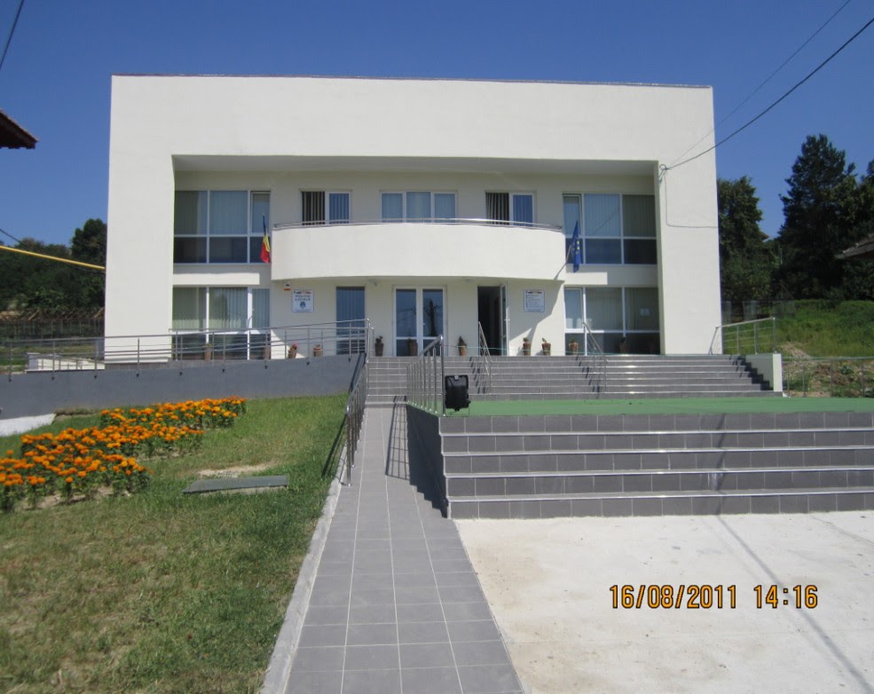 Targu Carbunesti: Galerie