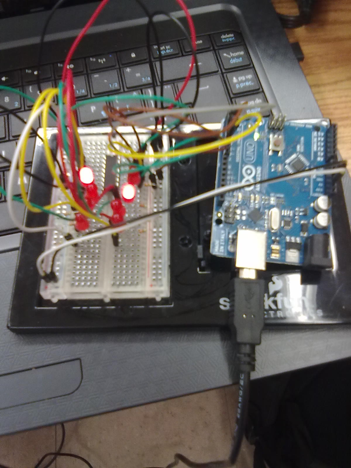 Learning Arduino 8 Outputs Circ 05