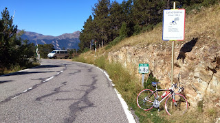 ORBIS TERTIUS: Coll d’Ordino desde Canillo y Arcalís desde Ordino