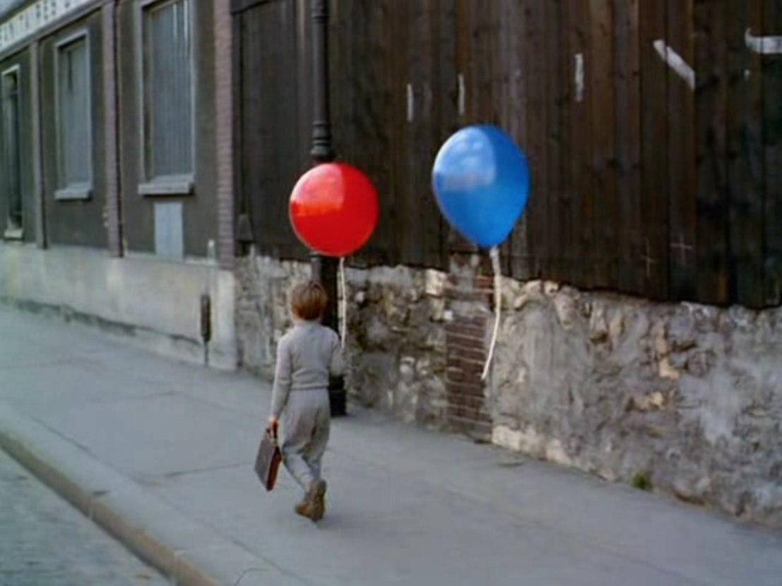 All The Days Ordained: Le ballon rouge