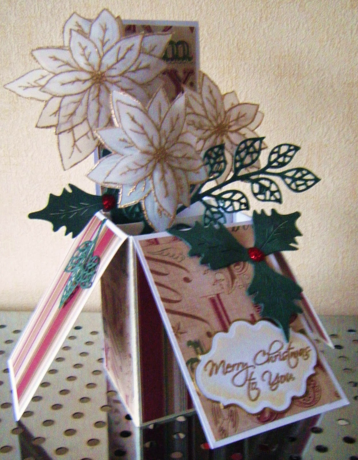 Pats Cardmaking Passion: Pop out Box tutorial