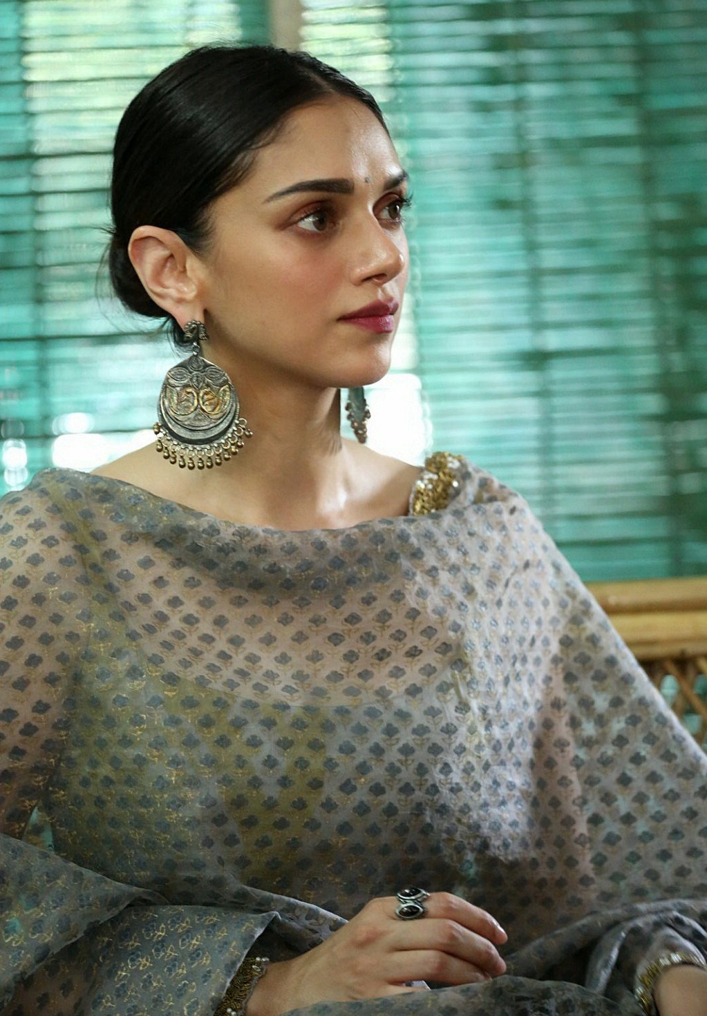 DESI ACTRESS PICTURES: Aditi Rao Hydari Looks Gorgeous At Telugu Film ...