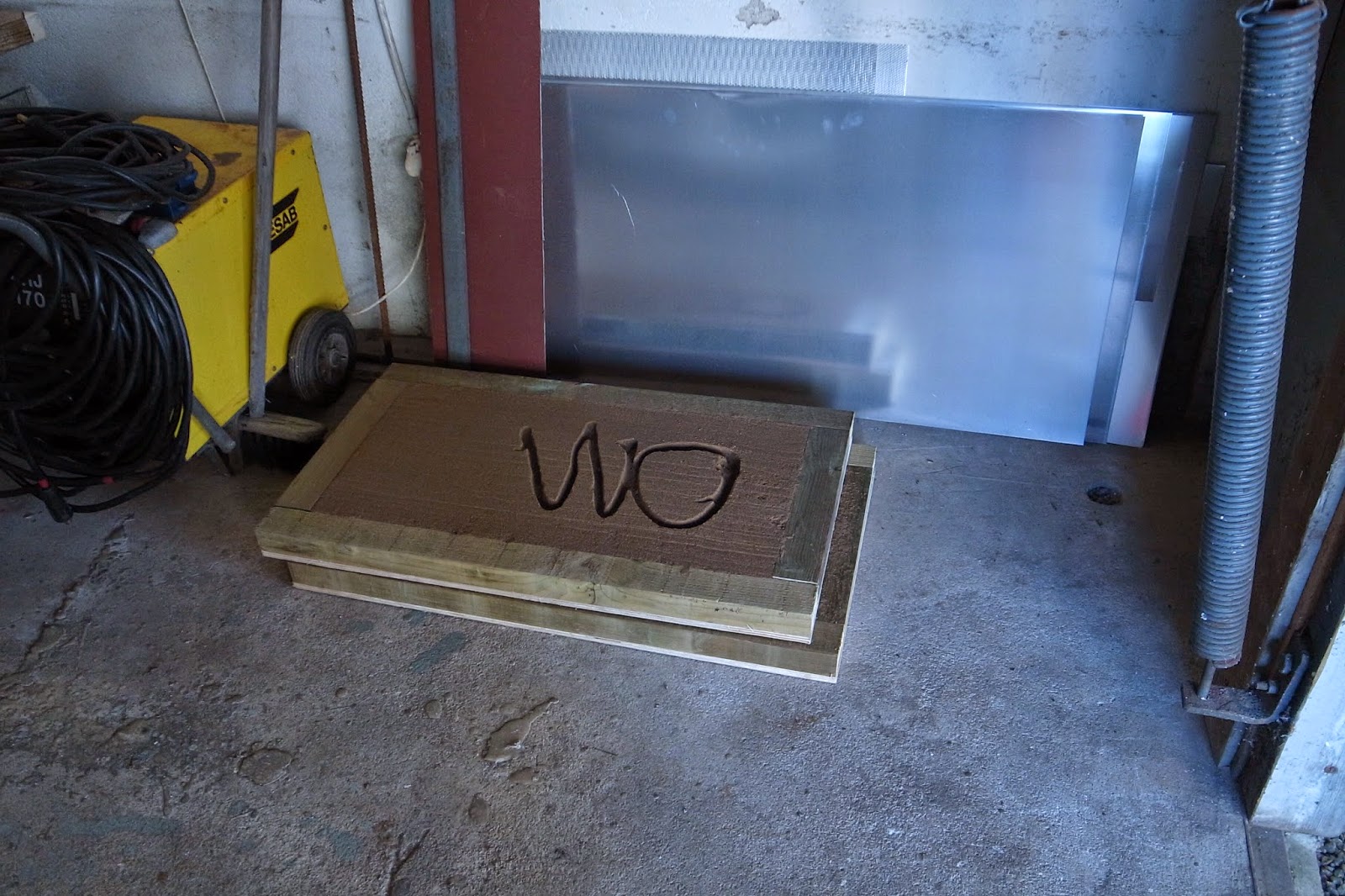 Homemade Tools & Aids: Open sand casting boxes