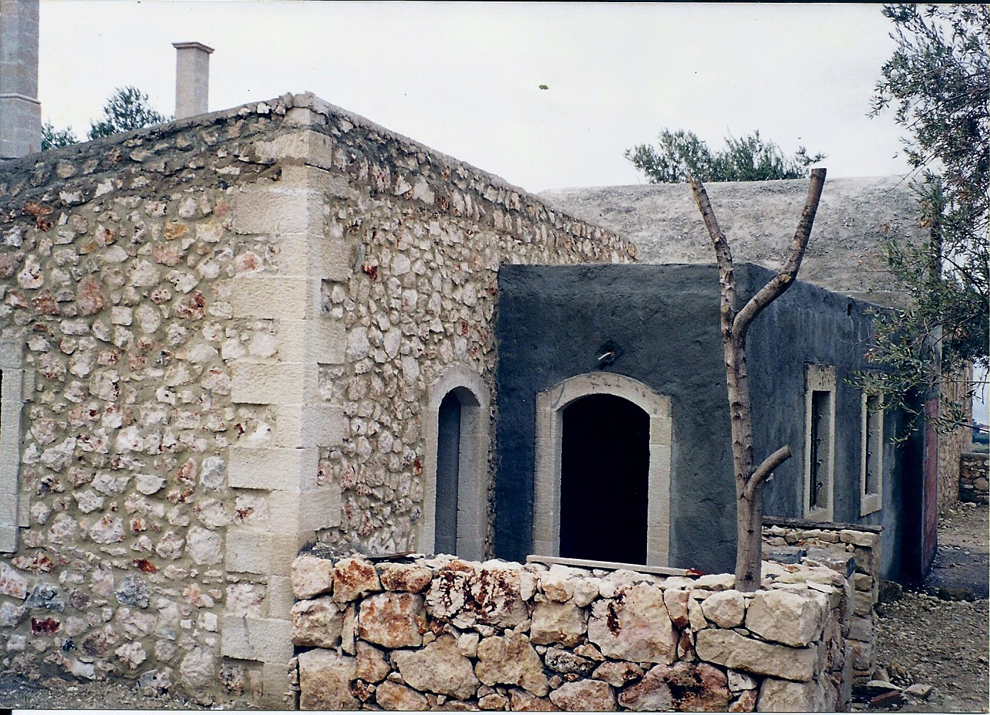 ΚΡΗΤΙΚΑ ΦΥΣΙΚΑ ΠΕΤΡΩΜΑΤΑ: ΚΤΗΜΑ ΑΔΕΛΕ