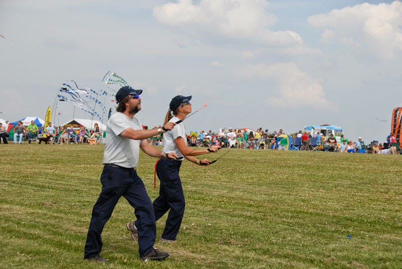Flying Fish Kiting Team: Dunstable Kite Festival