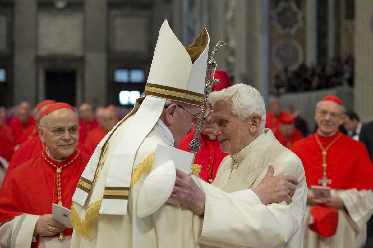 Whispers in the Loggia: "The Long Arms of the Pope" – On Scarlet Eve ...