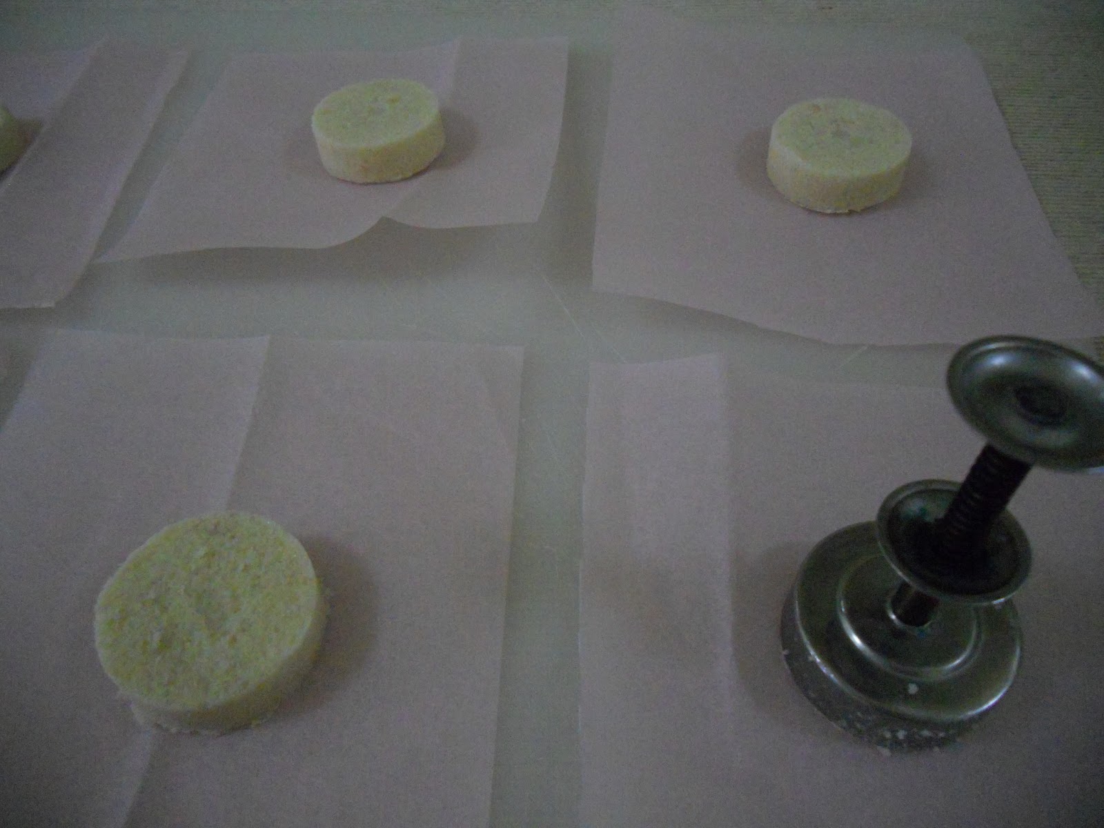 Ronna's Recipes: POLVORON