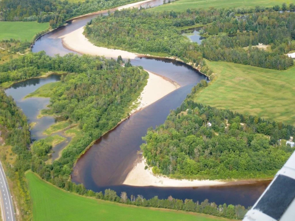 Gravoline : La rivière rouge au Québec