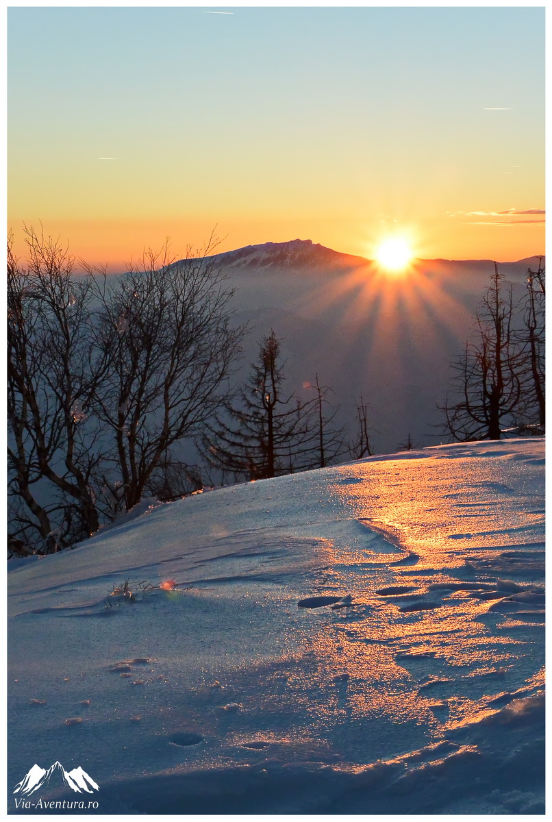 ~ Via Aventura ~: Uneori Muntii Cozia. Alteori Muntii Nucet. Si ce "Coz ...