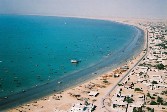 Top 10 Pakistanies: Top-10 Beaches in Pakistan