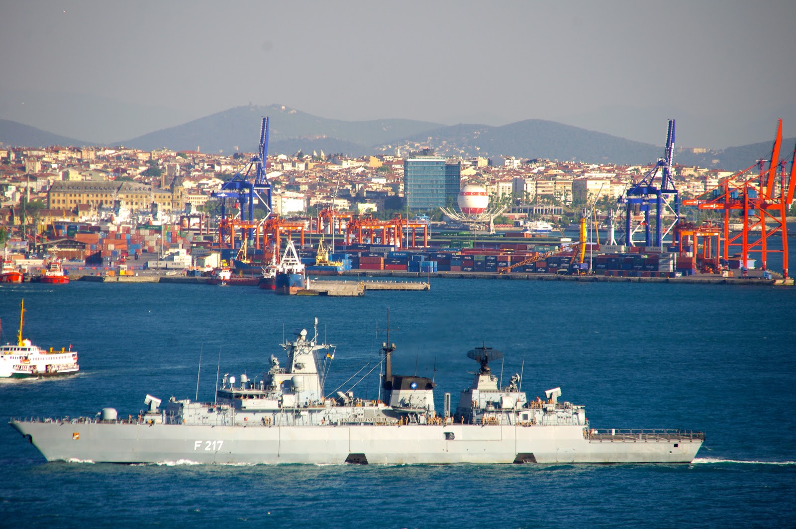 WARSHIPS ON THE BOSPHORUS: F 217 BAYERN-BRANDENBURG CLASS FRIGATE OF ...