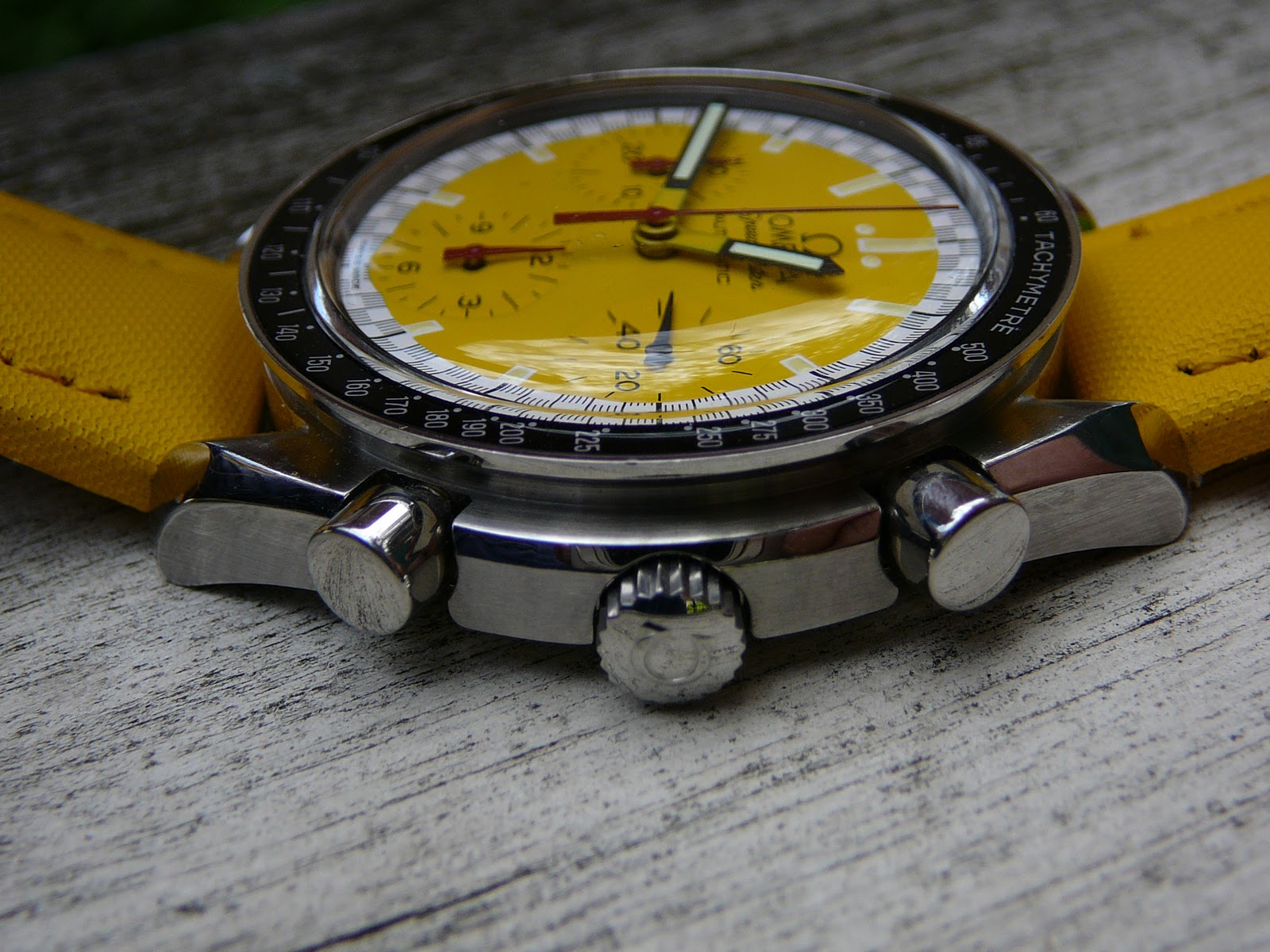 Yellow Omega Speedmaster Michael Schumacher | WatchUSeek Watch Forums