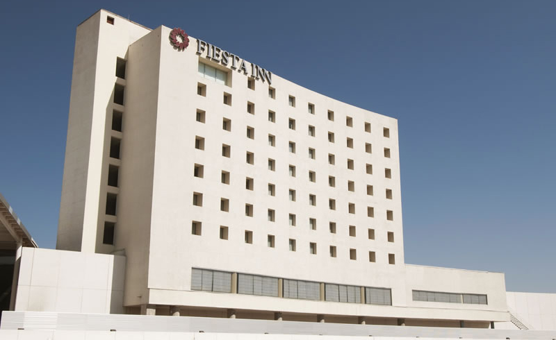 Nuestros proyectos : La comodidad en un solo lugar: Fiesta Inn Durango